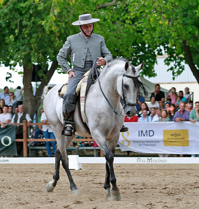 AECCAA | JOSÉ TIRADO, MITO DE LA DOMA VAQUERA, EN EL TROFEO CAMPEÓN DE ...